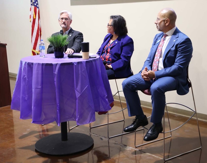 News - Districts Come Together for the Building...